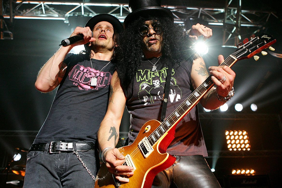 Slash abre nova turnê com músicas inéditas e covers de Lenny Kravitz e ...