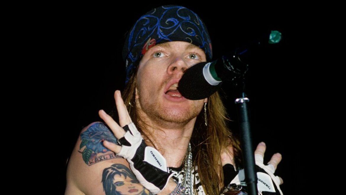 Guns N’ Roses lança oficialmente “Nothin” e “Atlas”; ouça agora! • Axl ...